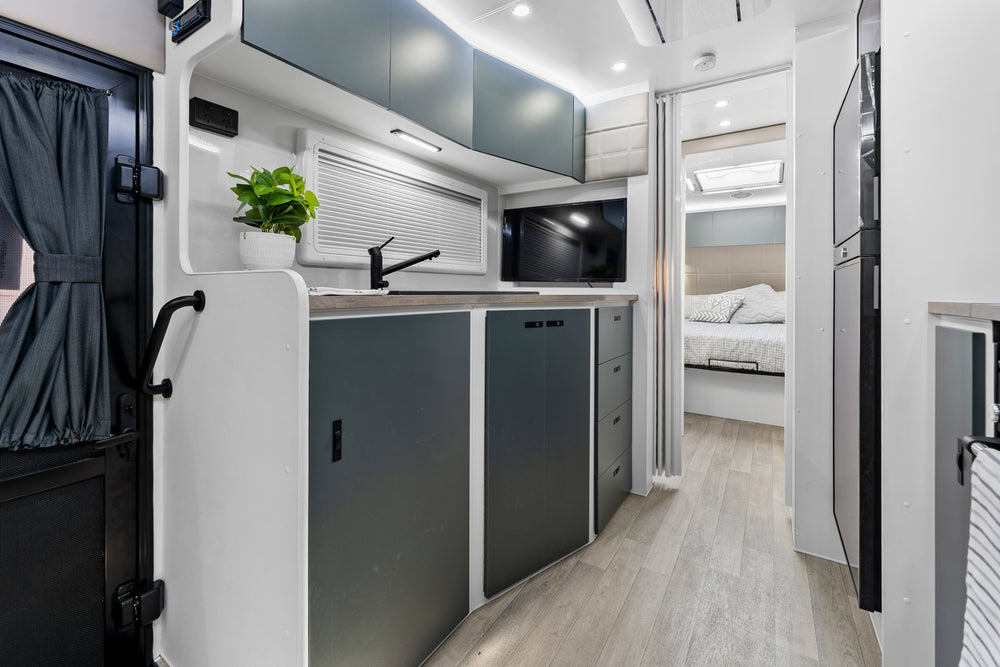 Panther 22' | Pro RV Caravans