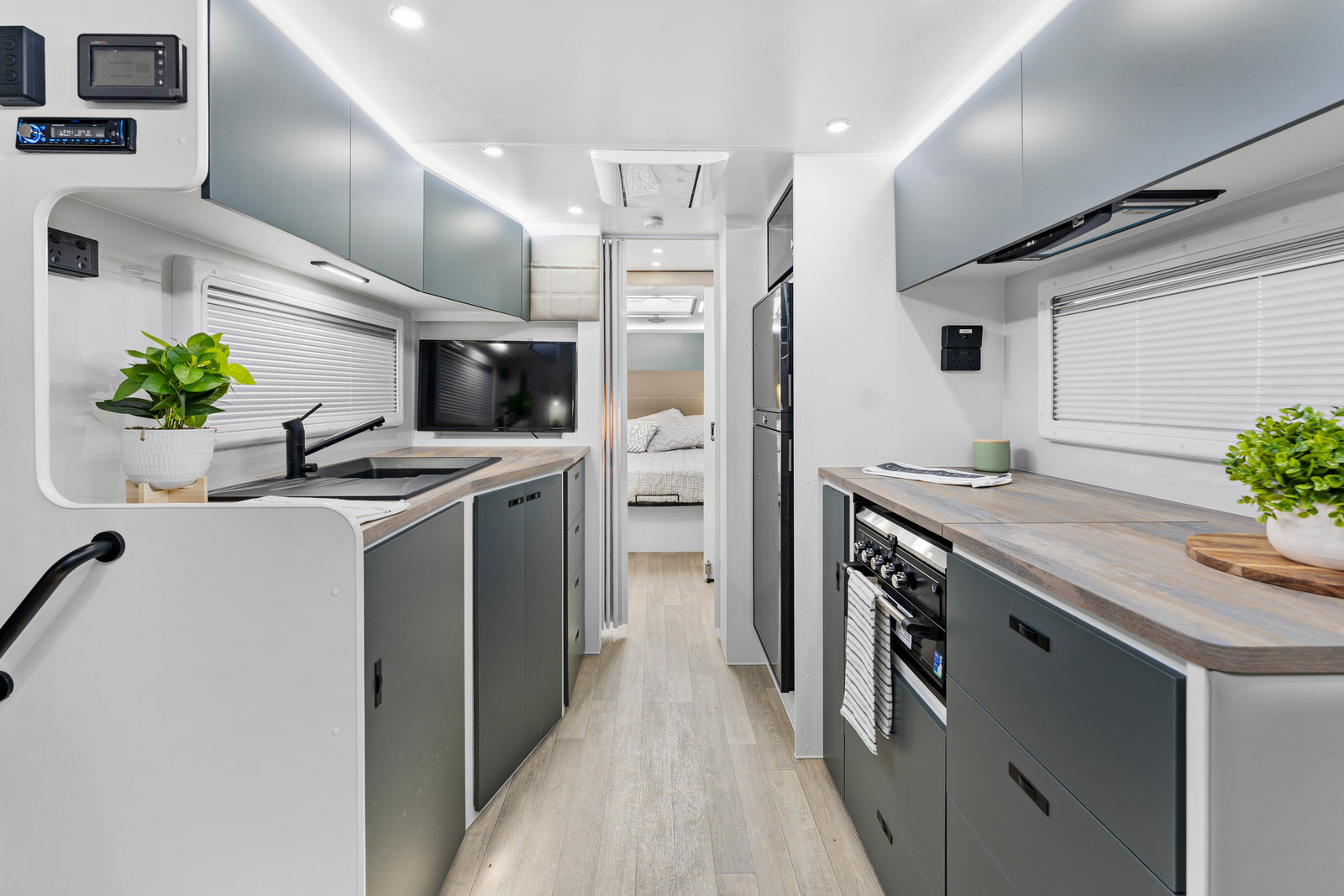 Panther 22'6 | Pro RV Caravans